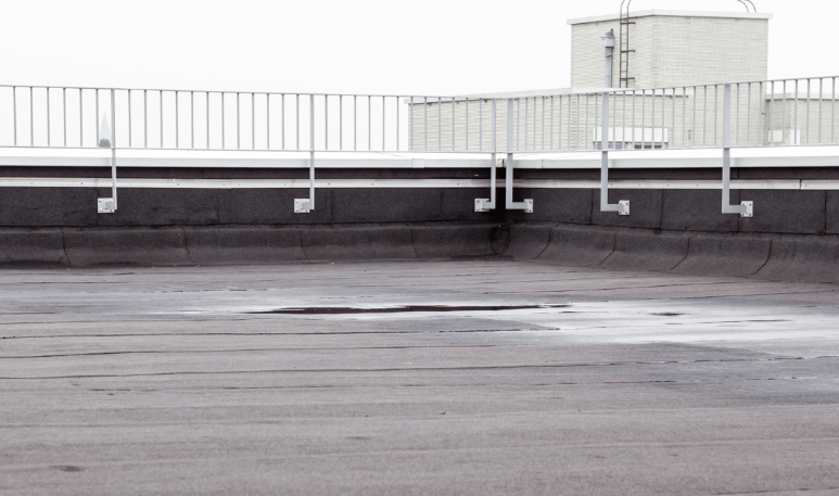 What Maintenance Do Commercial Roofs Require in Dallas, TX?